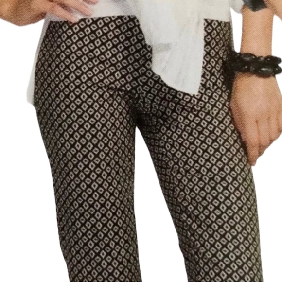 CAbi | Pants & Jumpsuits | Cabi Black White Geometric Diamond Pencil ...